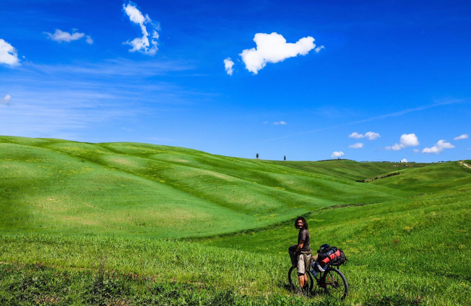 Via Francigena: l’antica via lunga 1.800 km che collega Inghilterra a Roma